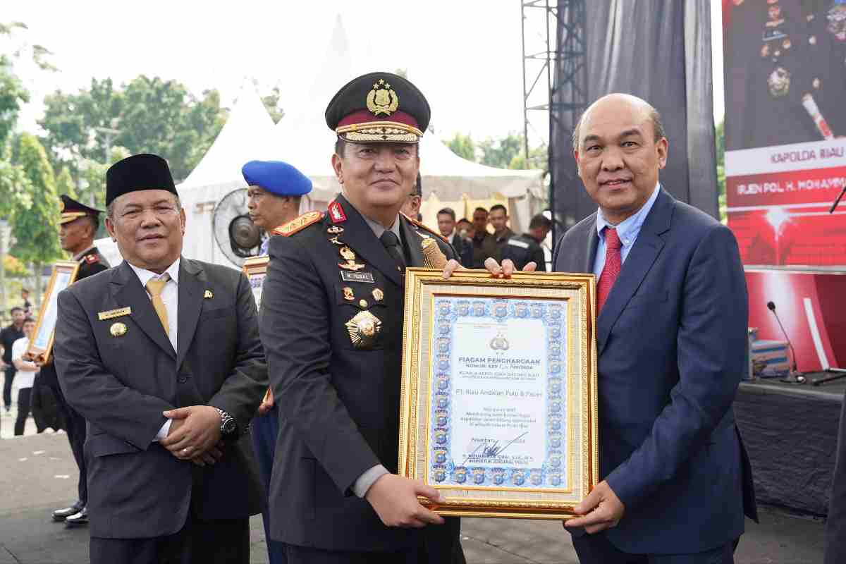 GoRiau - PT RAPP Terima Penghargaan pada HUT ke-78 Bhayangkara di Riau