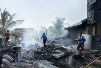 Satu Rumah di Jalan Utama Gang Teladan Bagansiapiapi Terbakar - Sumber ...