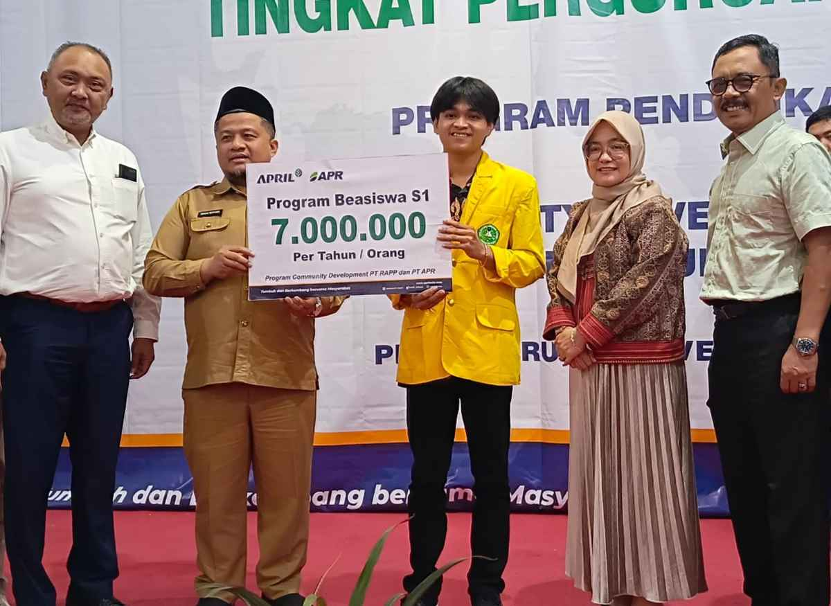 GoRiau - Beasiswa RAPP Menyulut Semangat Pendidikan dari SMA hingga ...