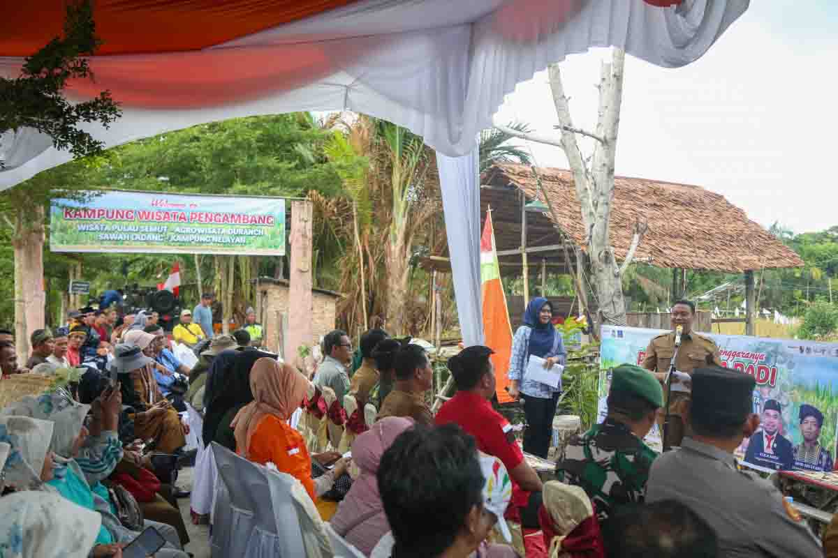 GoRiau - Panen Raya di Rumbai Timur, Markarius: Kampung Wisata Bisa ...