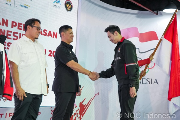 GoRiau - Dwiki Eka Ramadhan Senang Jadi Pembawa Merah Putih di Asian Winter Games Harbin 2025