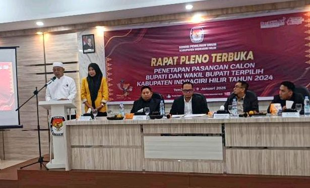 GoRiau - KPU Inhil Tetapkan Herman - Yuliantini Sebagai Bupati dan ...