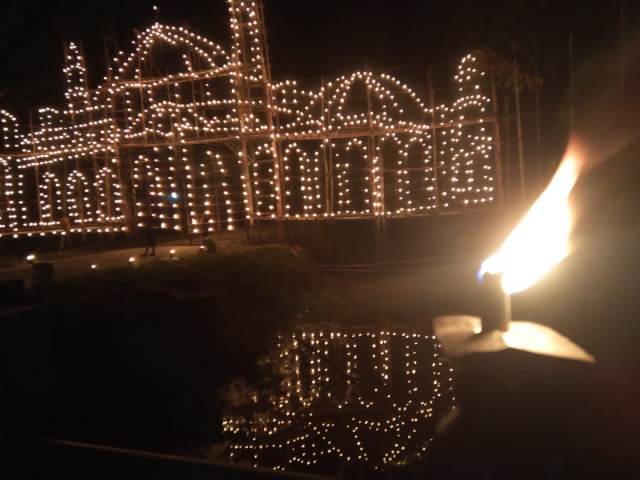 GoRiau - Lampu Colok Tradisi Malam 27 Ramadan Masih Dilakukan Pemuda ...