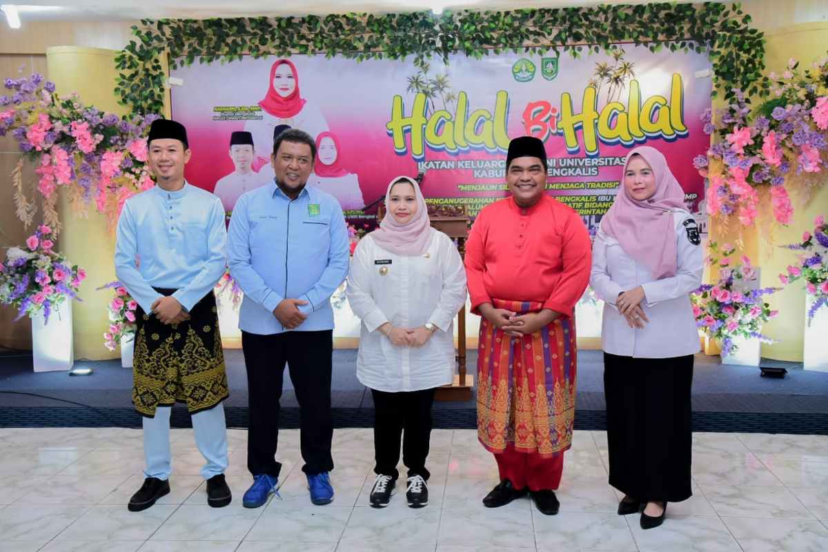 GoRiau - Hadiri Halal Bihalal IKA-Unri, Bupati Kasmarni Harapkan Saling Bersinergi dan Kolaborasi