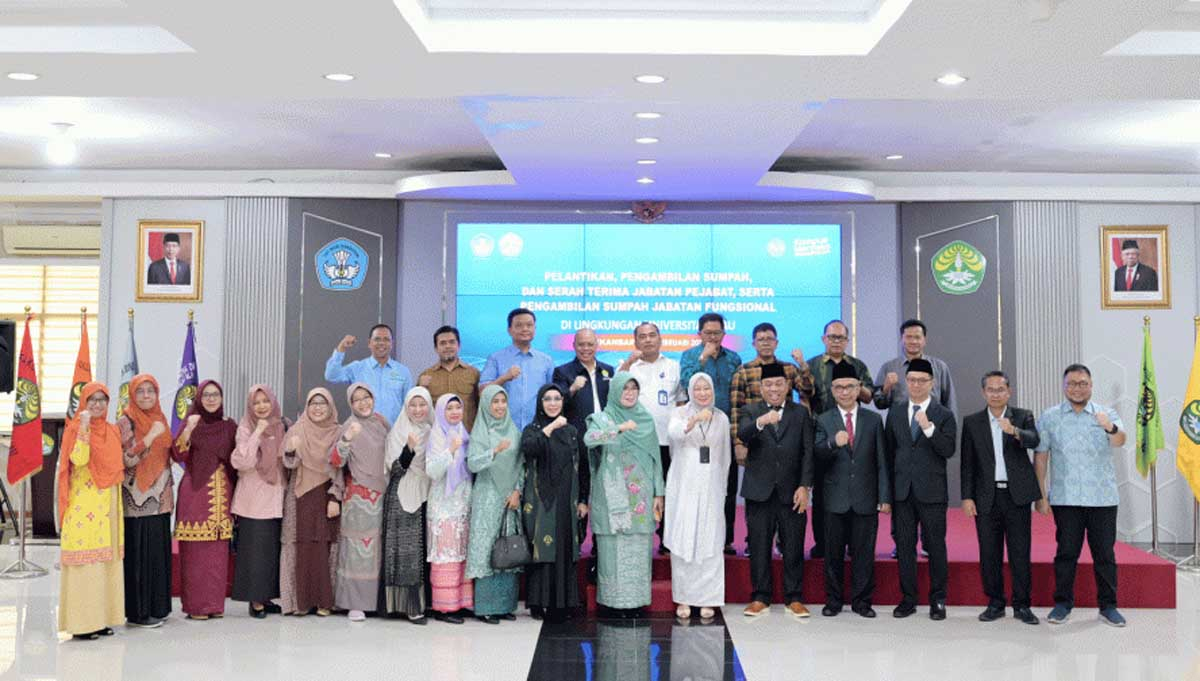 GoRiau - Rektor Lantik dan Ambil Sumpah Jabatan di Lingkungan ...