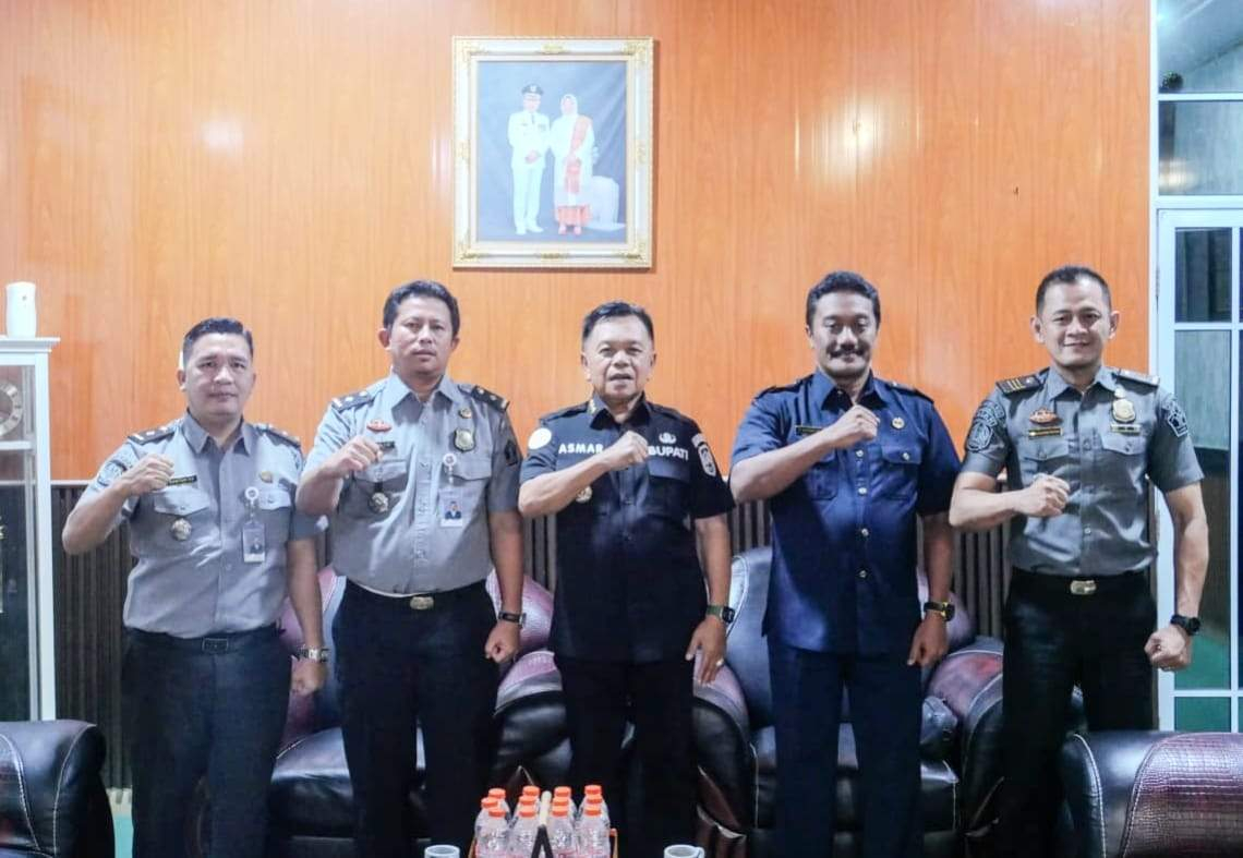 GoRiau - Tingkatkan Pengawasan dan Layanan, Imigrasi Selatpanjang Perkuat Sinergi dengan Pemkab ...
