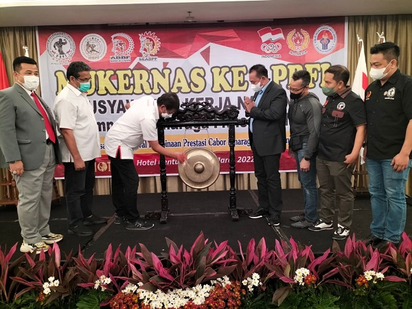 GoRiau - Tak Dibiayai Pemerintah ke SEA Games 2021 Vietnam, Irwan Alwi ...