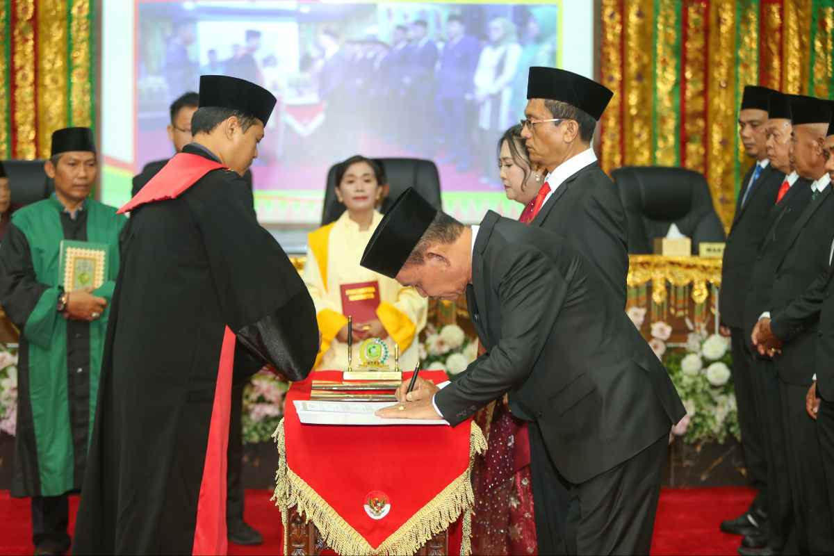 GoRiau - Khalid Ali dan Sopandi Pimpinan Sementara DPRD Kepulauan Meranti