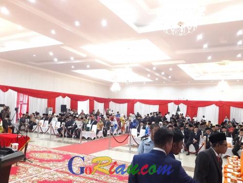 GoRiau - Suasana Sebelum Pengambilan Sumpah dan Pelantikan Alfedri ...
