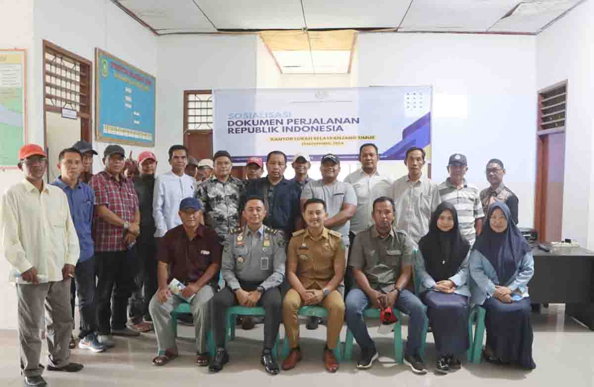 GoRiau - Kantor Imigrasi Beri Pemahaman Keimigrasian kepada Warga Selatpanjang Timur