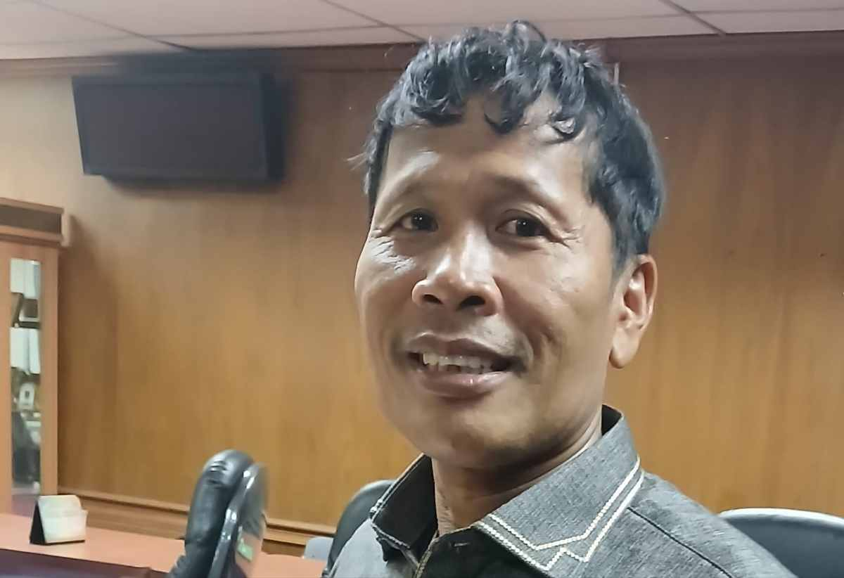 GoRiau - Indra Gunawan Eet: Tak Ada Defisit Rp1,3 Triliun di APBD Riau ...