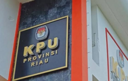 GoRiau - PLN P3B Sumatera UPT Pekanbaru Santuni Kaum Duafa dan Anak Yatim