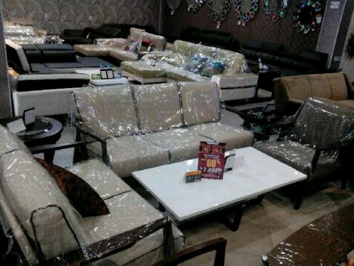 GoRiau - Buruan Ke Plaza Mebel, Beli Produk Apa Aja Bisa Kredit Bunga ...