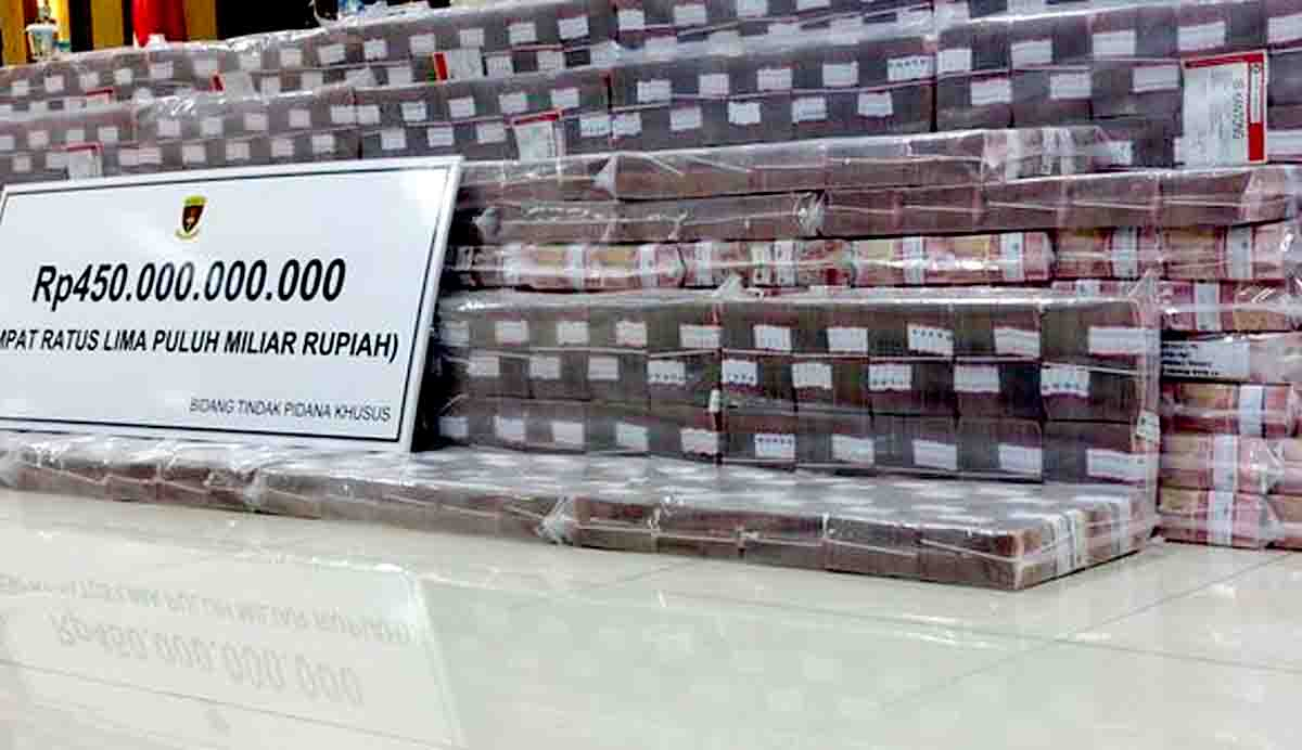 GoRiau - Kejagung Pamerkan Uang Rp 450 M dari Kasus Korupsi Duta Palma, Begini Penampakannya