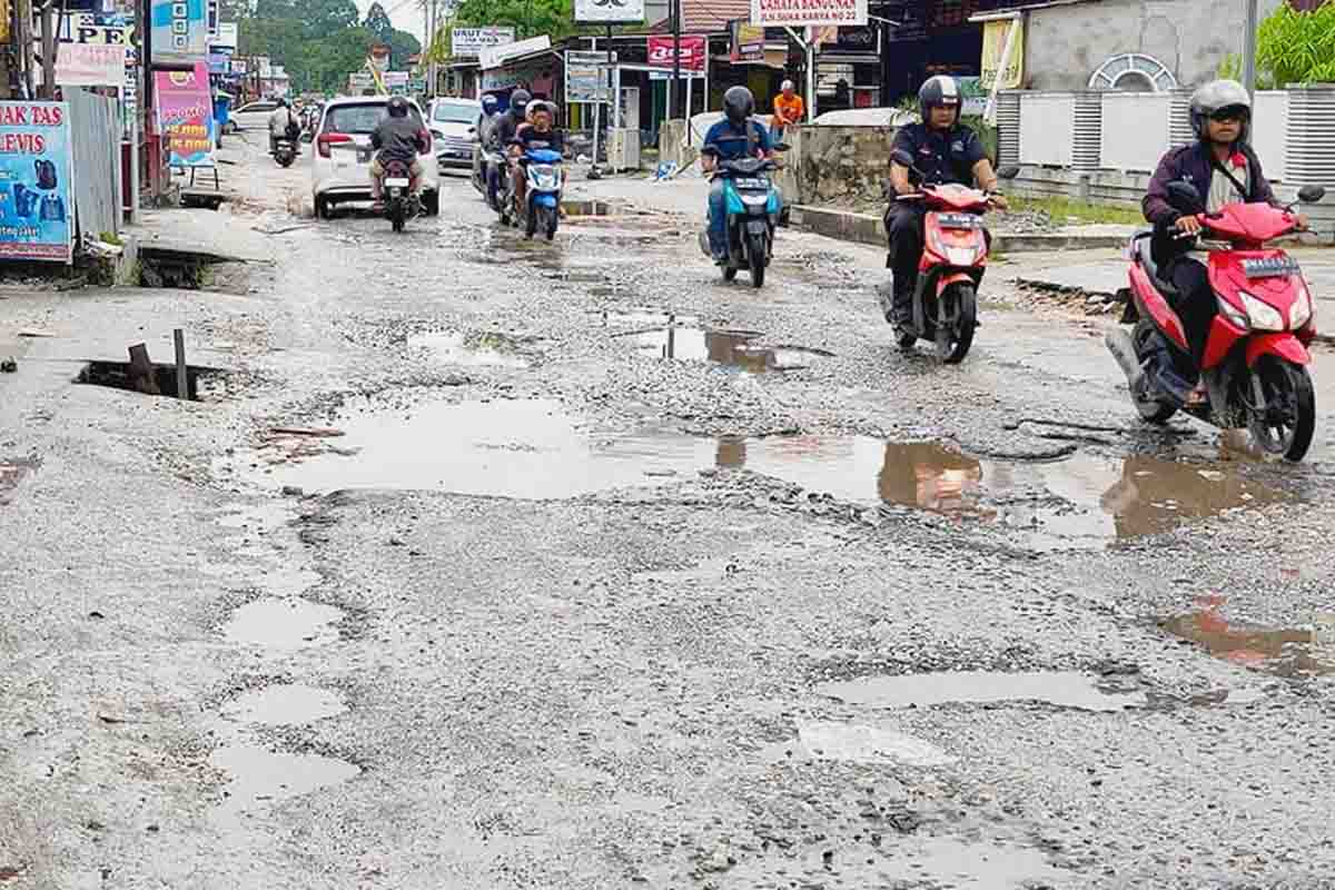 GoRiau - Tidak Hanya Enam, Jika Ada Bantuan Pemprov Riau dan Pusat, Jalan-jalan Lain di ...