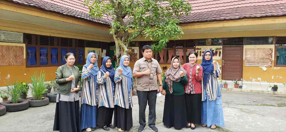 GoRiau - Kisah Miris SDN 57 Pekanbaru, Calon Siswa Cuma 5 Orang, Akhirnya Terancam Ditutup