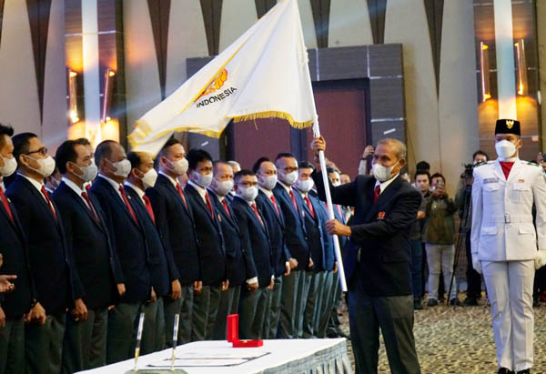 GoRiau - Pengurus KONI Riau Masa Bakti 2022-2026 Resmi Dikukuhkan